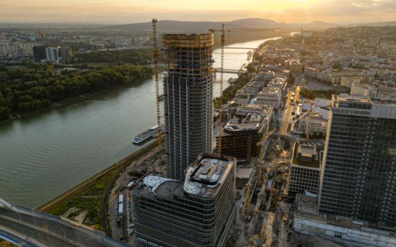 Slovakia’s first skyscraper is here! Eurovea Tower reaches 150 metres ...