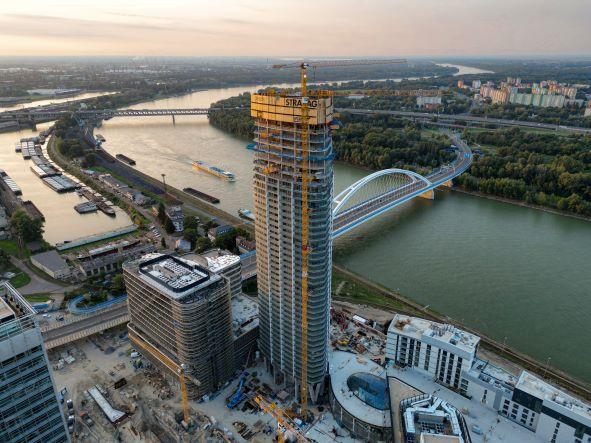 Slovakia’s first skyscraper is here! Eurovea Tower reaches 150 metres ...